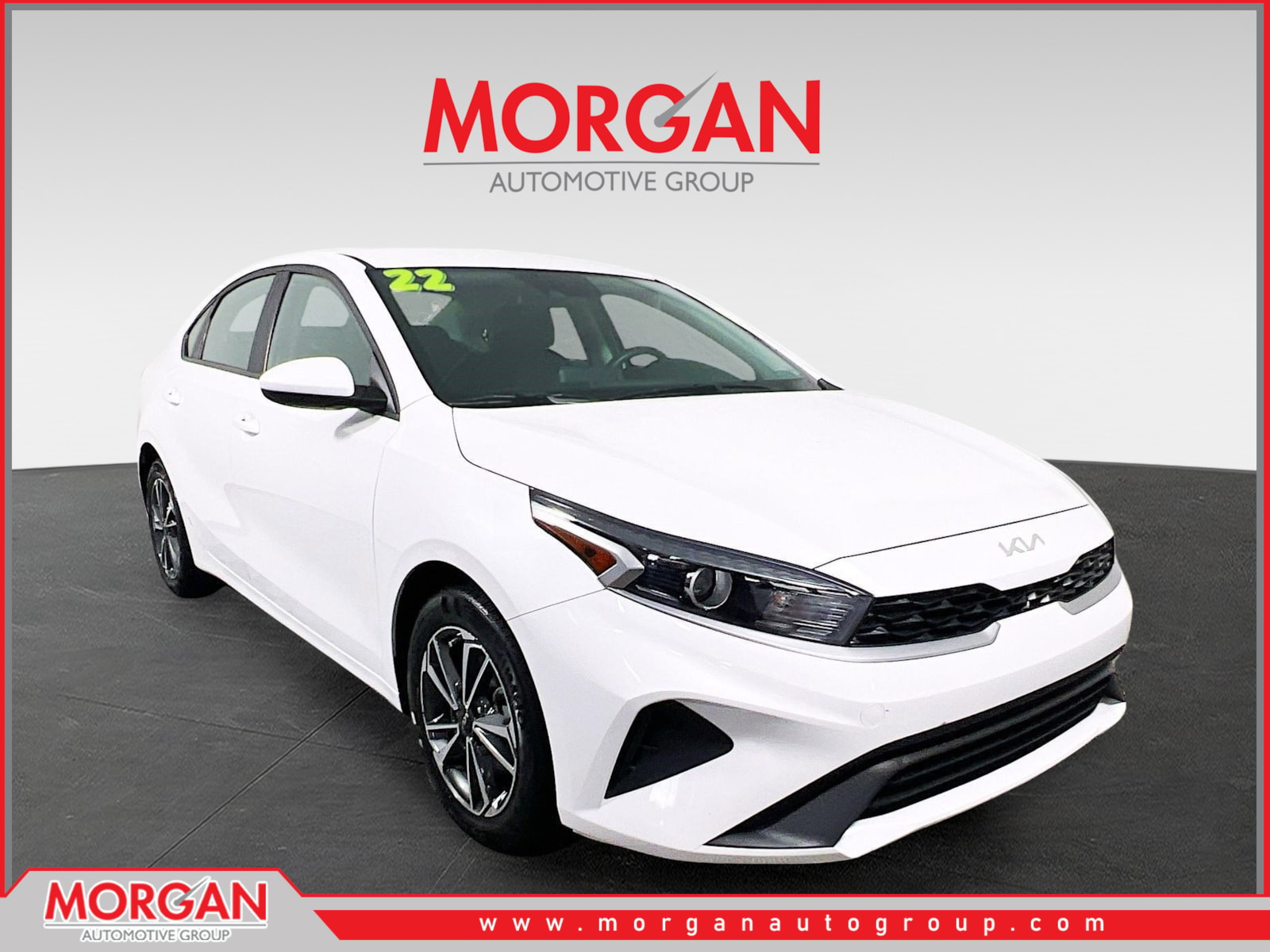 White Kia Forte 2022